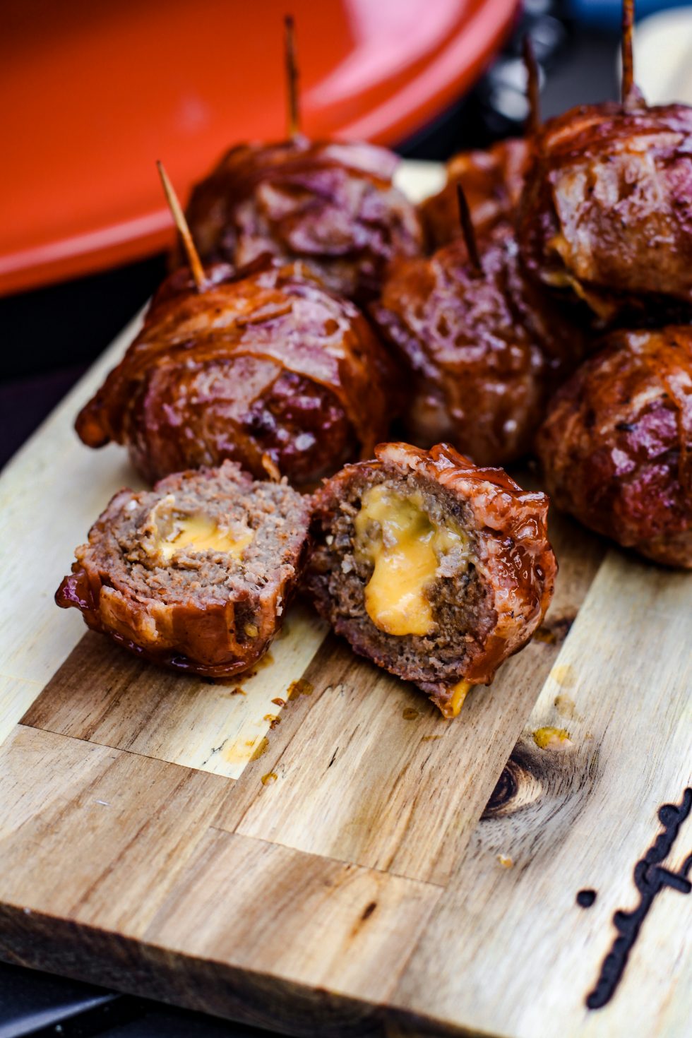 Moink Balls mit Käsefüllung